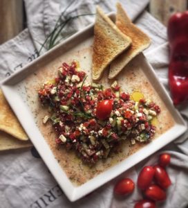 Bulgarischer Schopska-Salat - Genusswerke